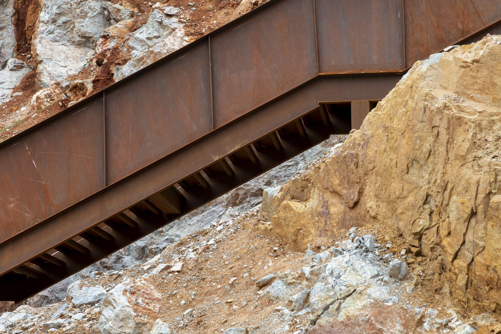 Nanjing – Tangshan Quarry Park, China by Z+T Studio - 谷德设计网