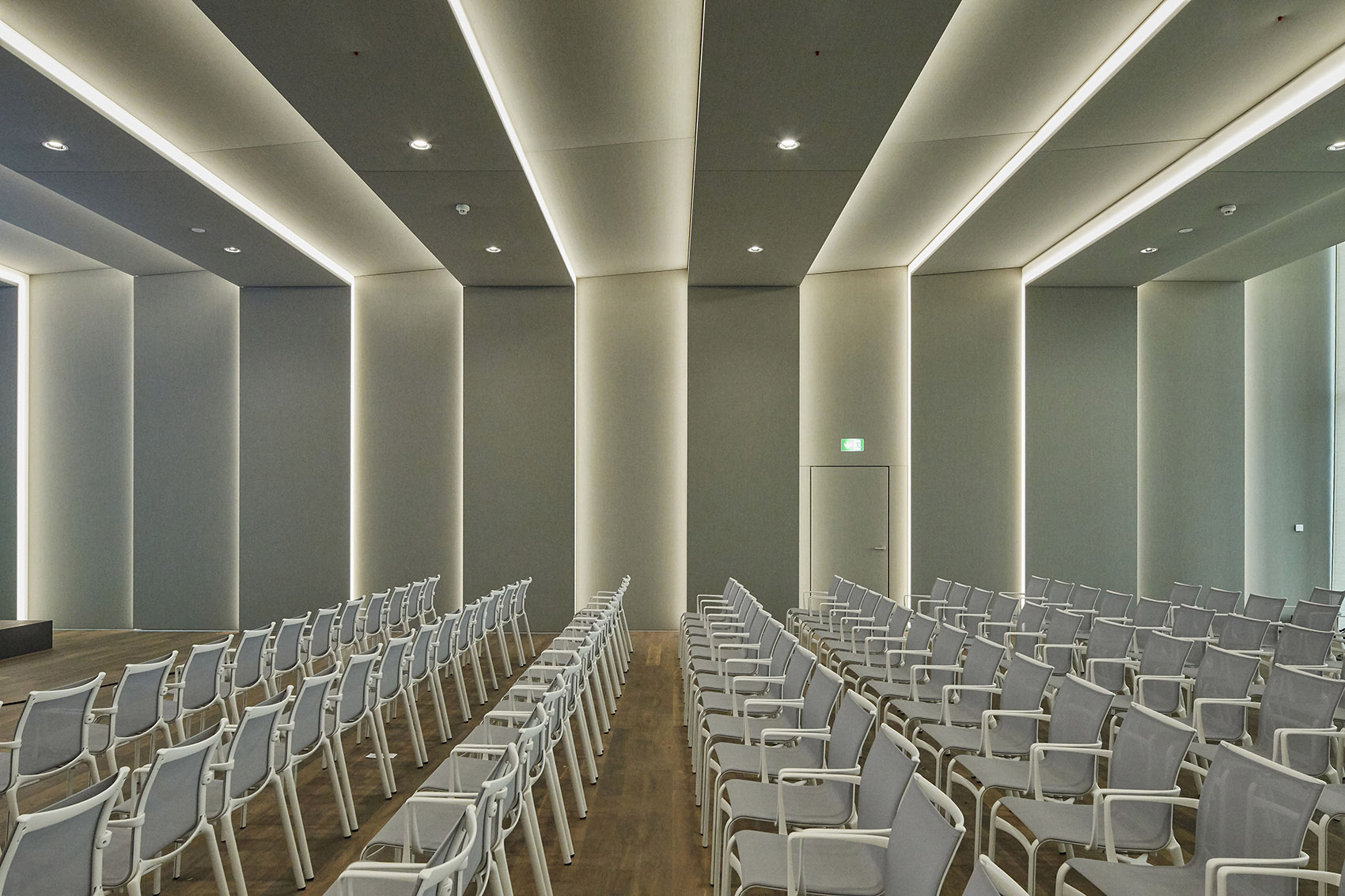 Scott Sports new headquarters by IttenBrechbühl - 谷德设计网
