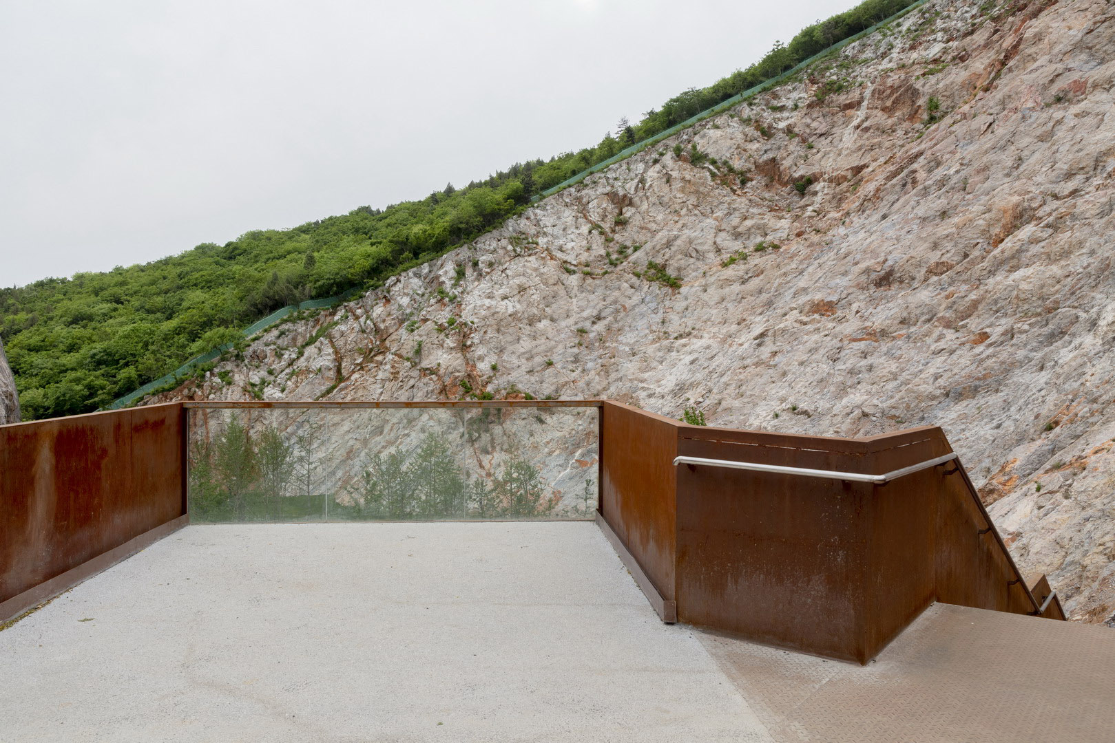 Nanjing – Tangshan Quarry Park, China by Z+T Studio - 谷德设计网