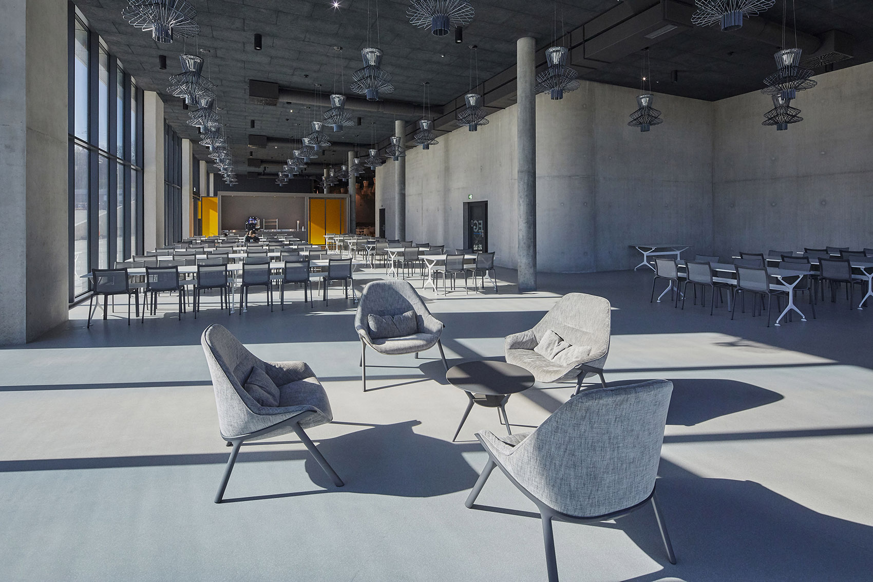 Scott Sports new headquarters by IttenBrechbühl - 谷德设计网