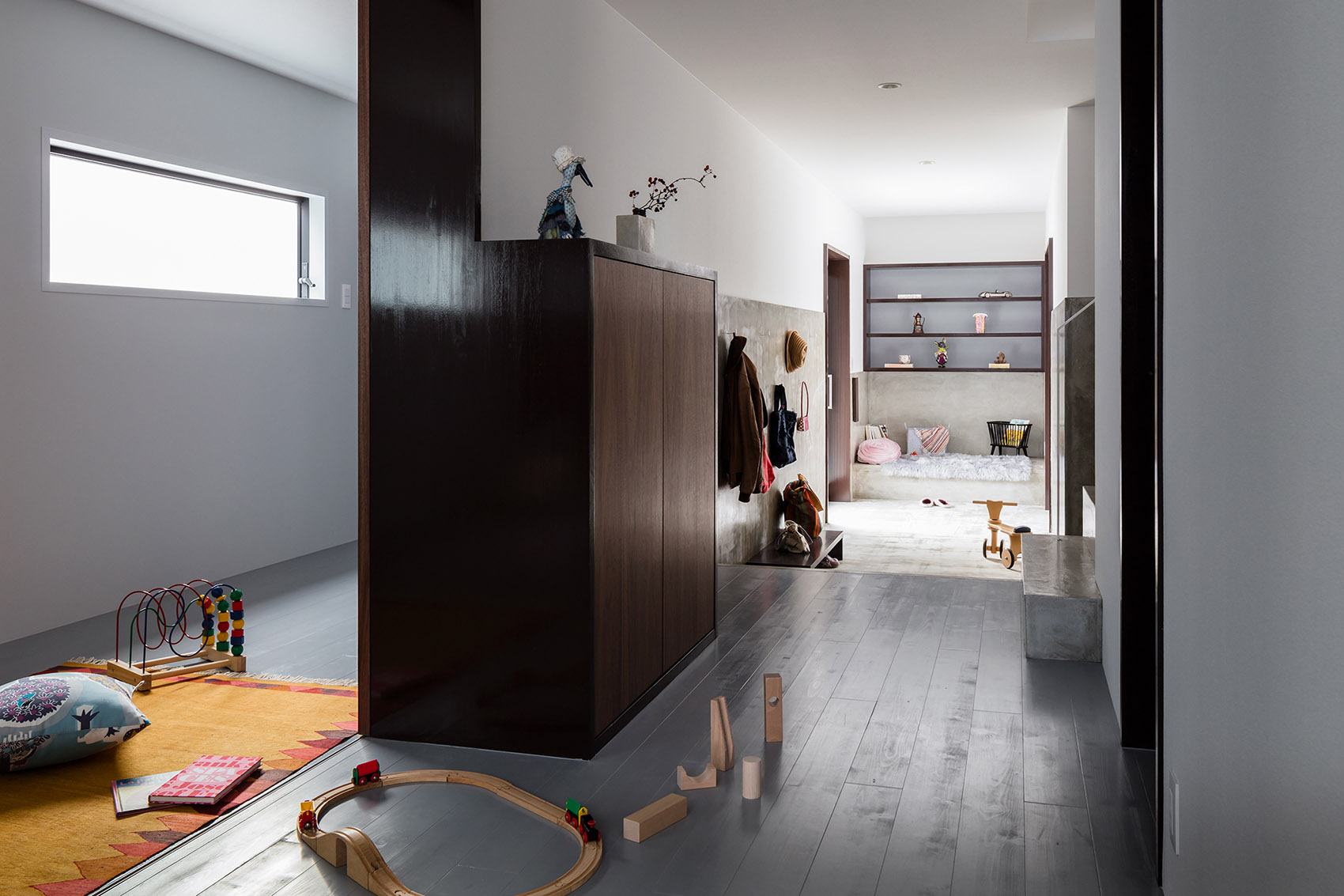 Slender House by FORM / Kouichi Kimura Architects - 谷德设计网