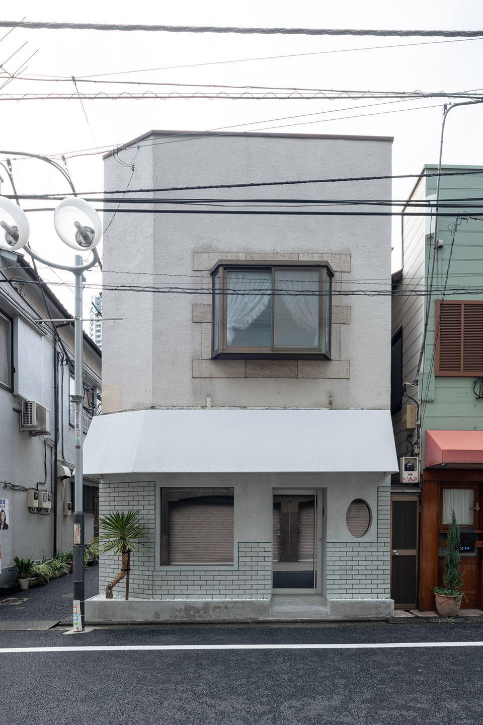 Renovation of a retail space in Tokyo by Kosaku Matsumoto - 谷德设计网