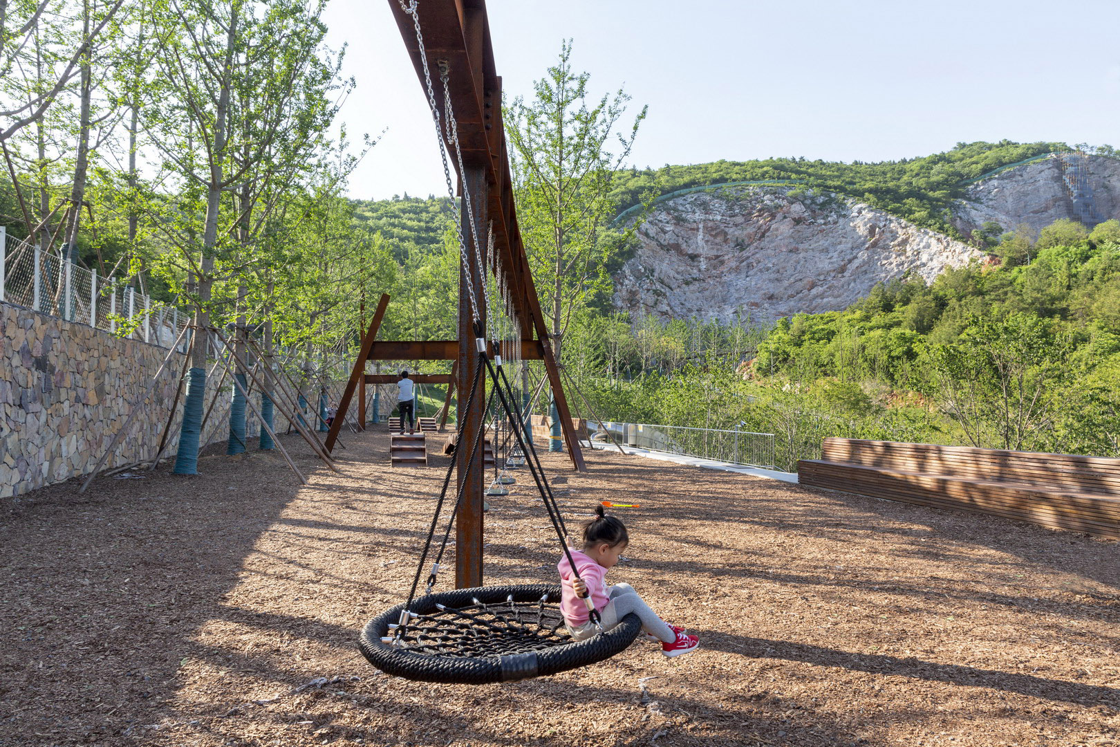 Nanjing – Tangshan Quarry Park, China by Z+T Studio - 谷德设计网