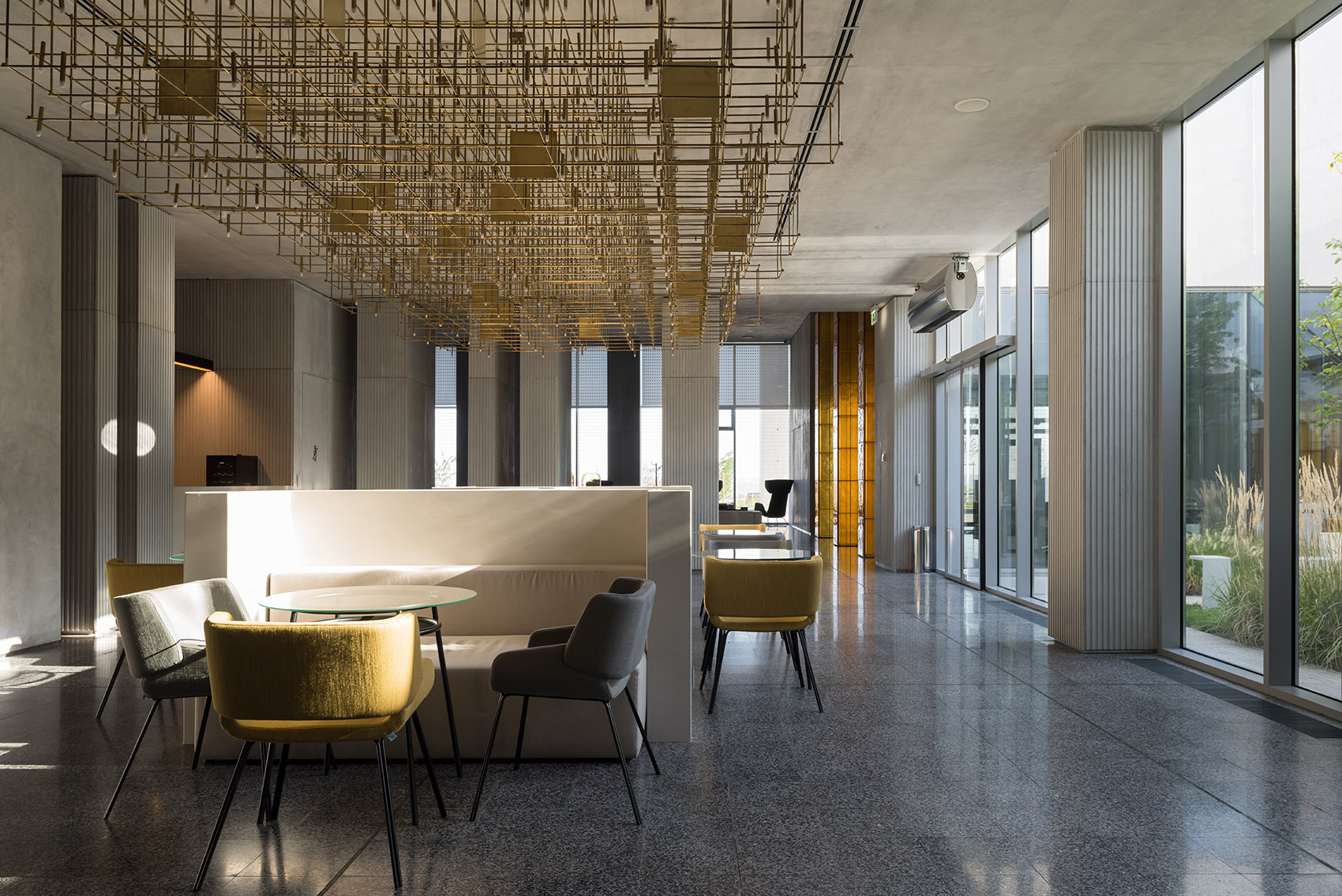 Platov Airport VIP Terminal by Nefa Architects - 谷德设计网