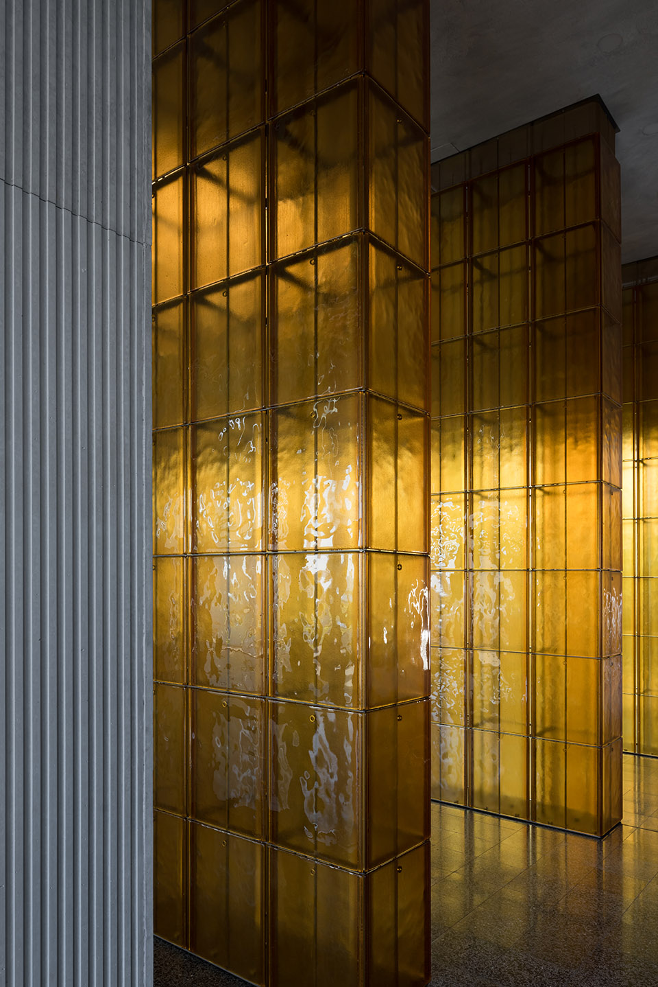 Platov Airport VIP Terminal by Nefa Architects - 谷德设计网