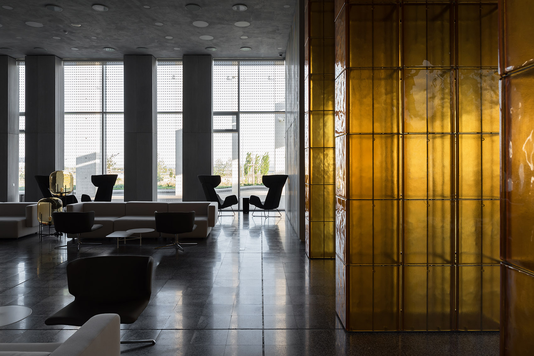 Platov Airport VIP Terminal by Nefa Architects - 谷德设计网