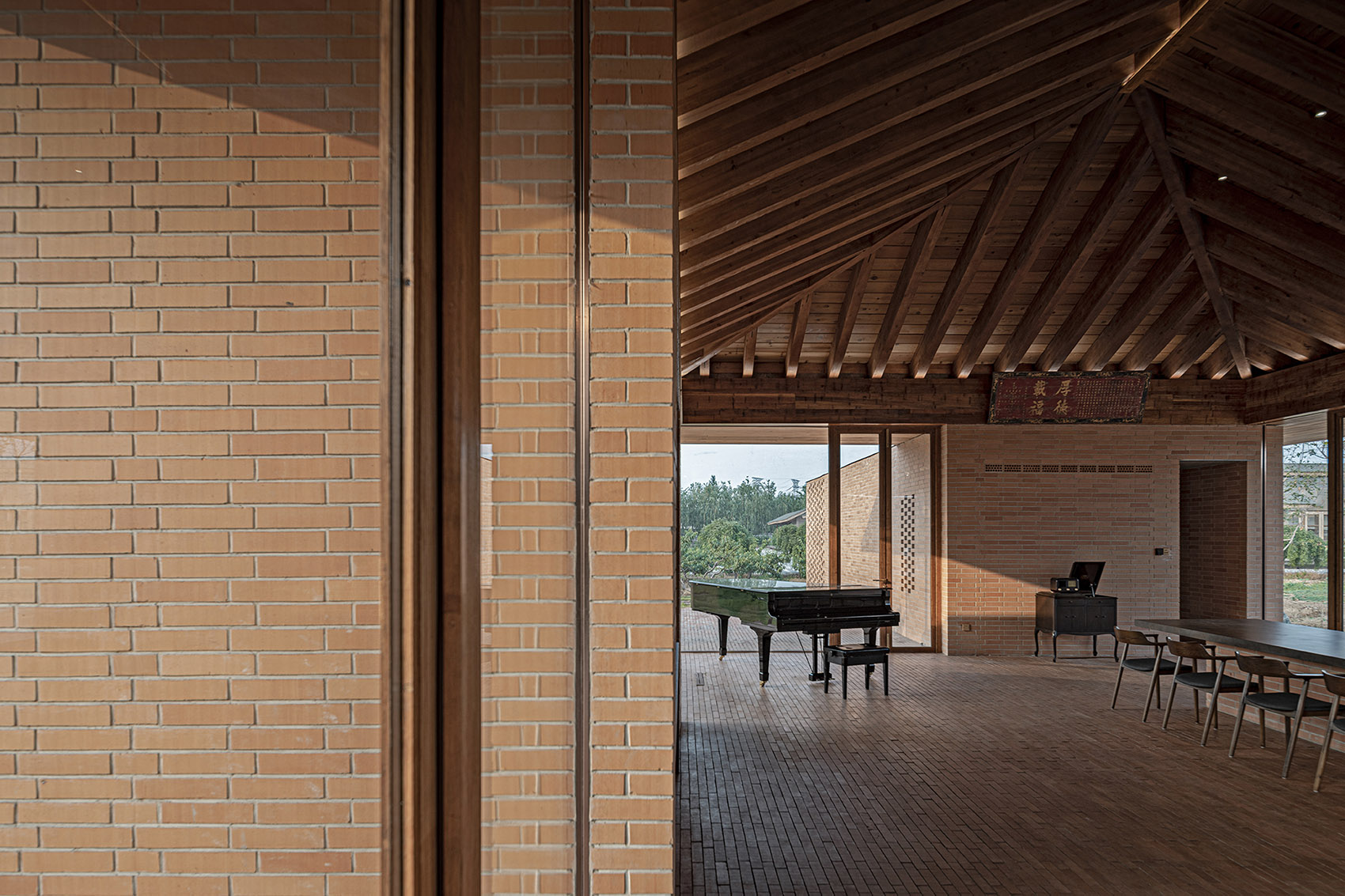 Courtyard Villa in Tangshan, China by ARCHSTUDIO - 谷德设计网