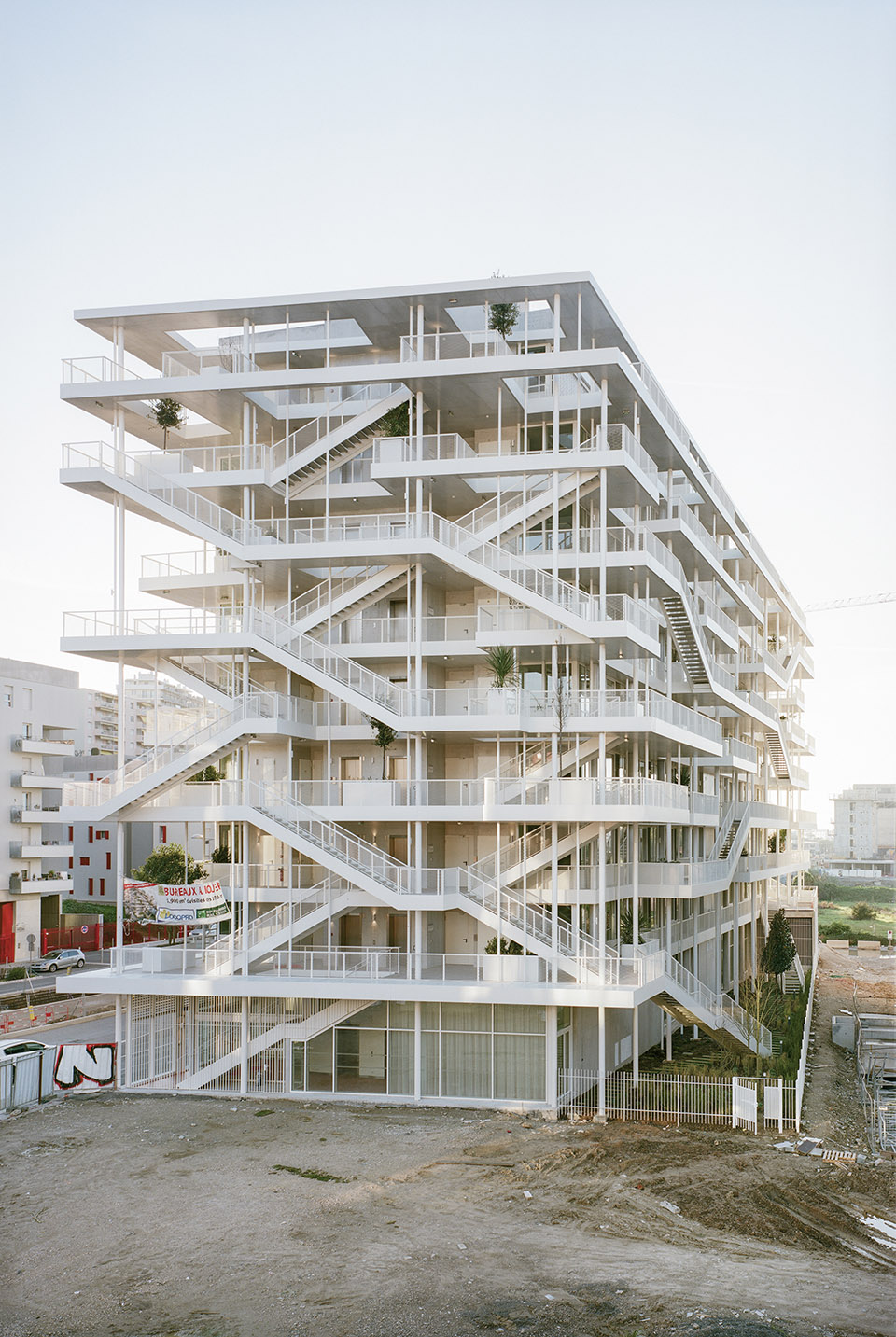 Anis Office Building by DREAM + Nicolas Laisné Architectes - 谷德设计网