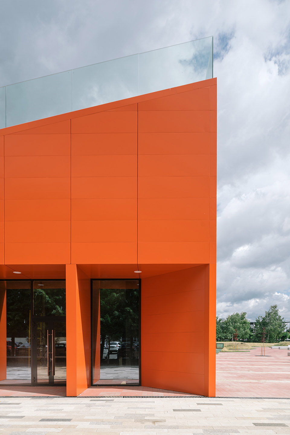 Azatlyk – Central Square of Naberezhnye Chelny by DROM + Strelka KB - 谷德设计网