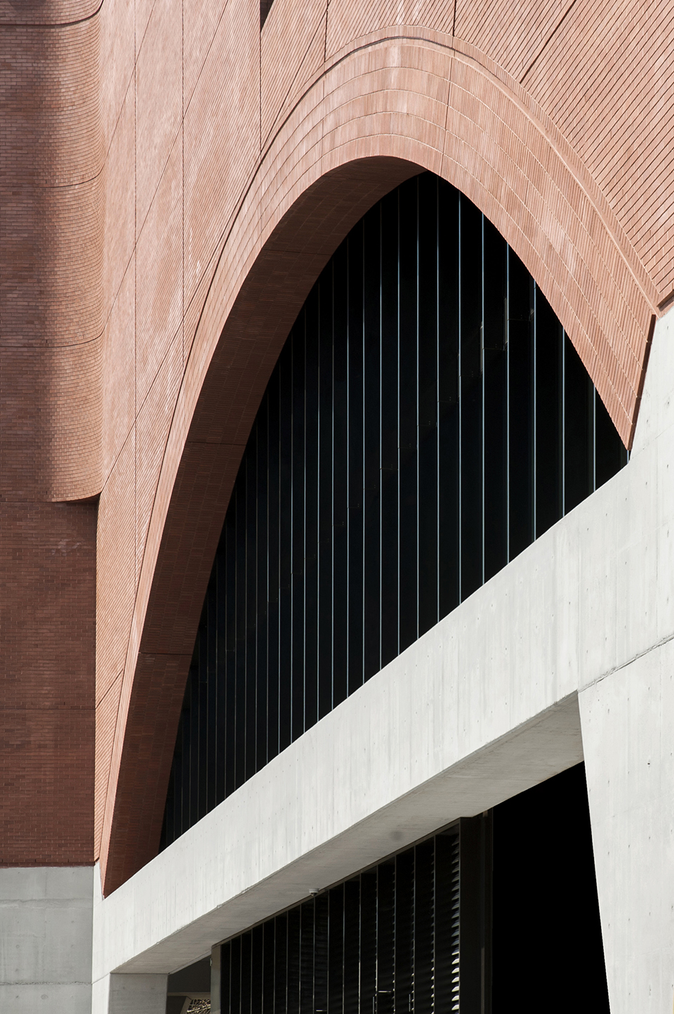 Rail Operations Centre by Jacobs + Smart Design Studio - 谷德设计网