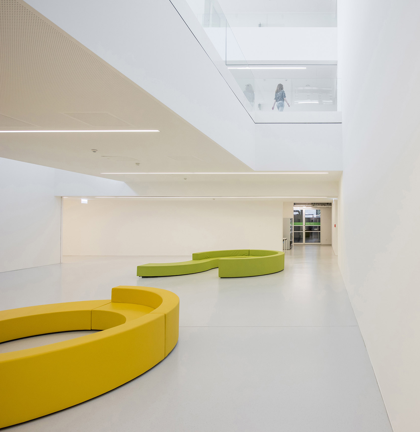 Center of Technology and Design by AllesWirdGut - 谷德设计网