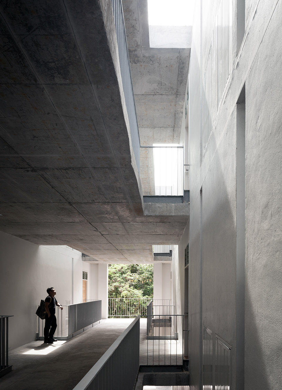 Women’s dormitory & Meditation building by Walllasia - 谷德设计网