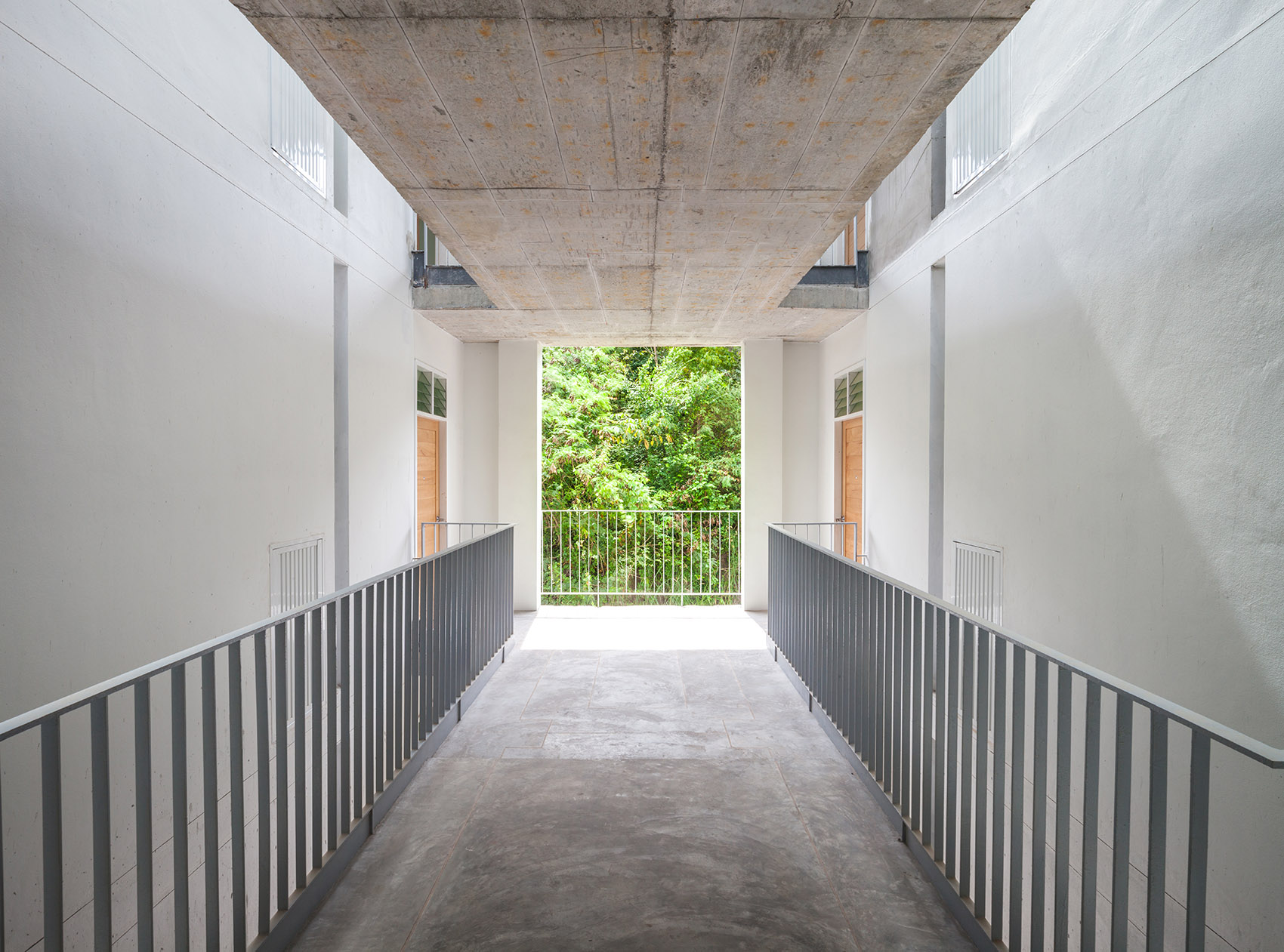 Women’s dormitory & Meditation building by Walllasia - 谷德设计网