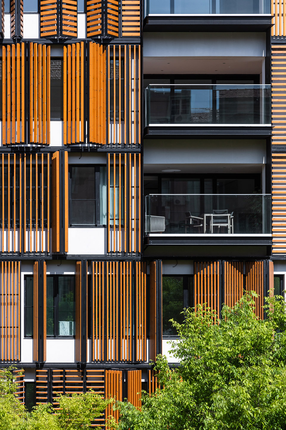 Lisbon Wood Building by Plano Humano Arquitectos - 谷德设计网
