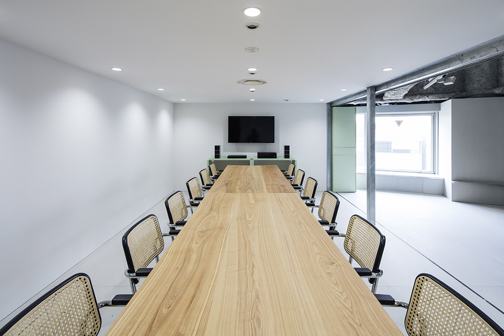 Toy’s Factory by Schemata Architects - 谷德设计网