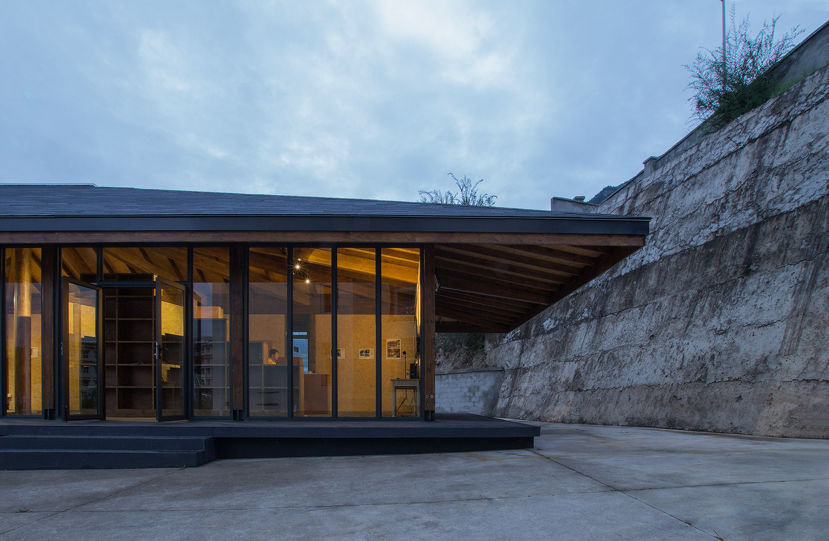 The Library of Pillar, China by Gao Hailun - 谷德设计网