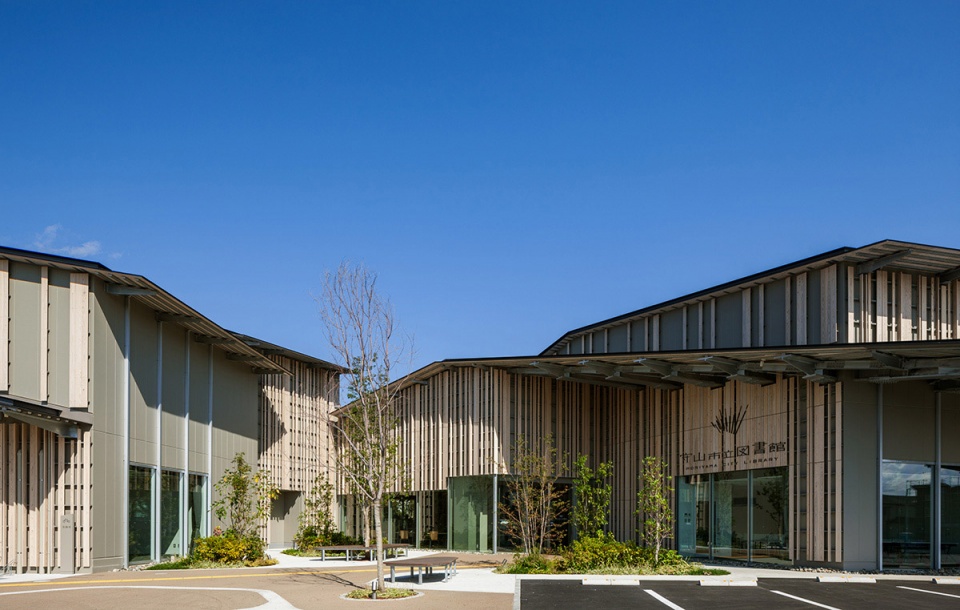 Moriyama City Library by Kengo Kuma and Associates - 谷德设计网