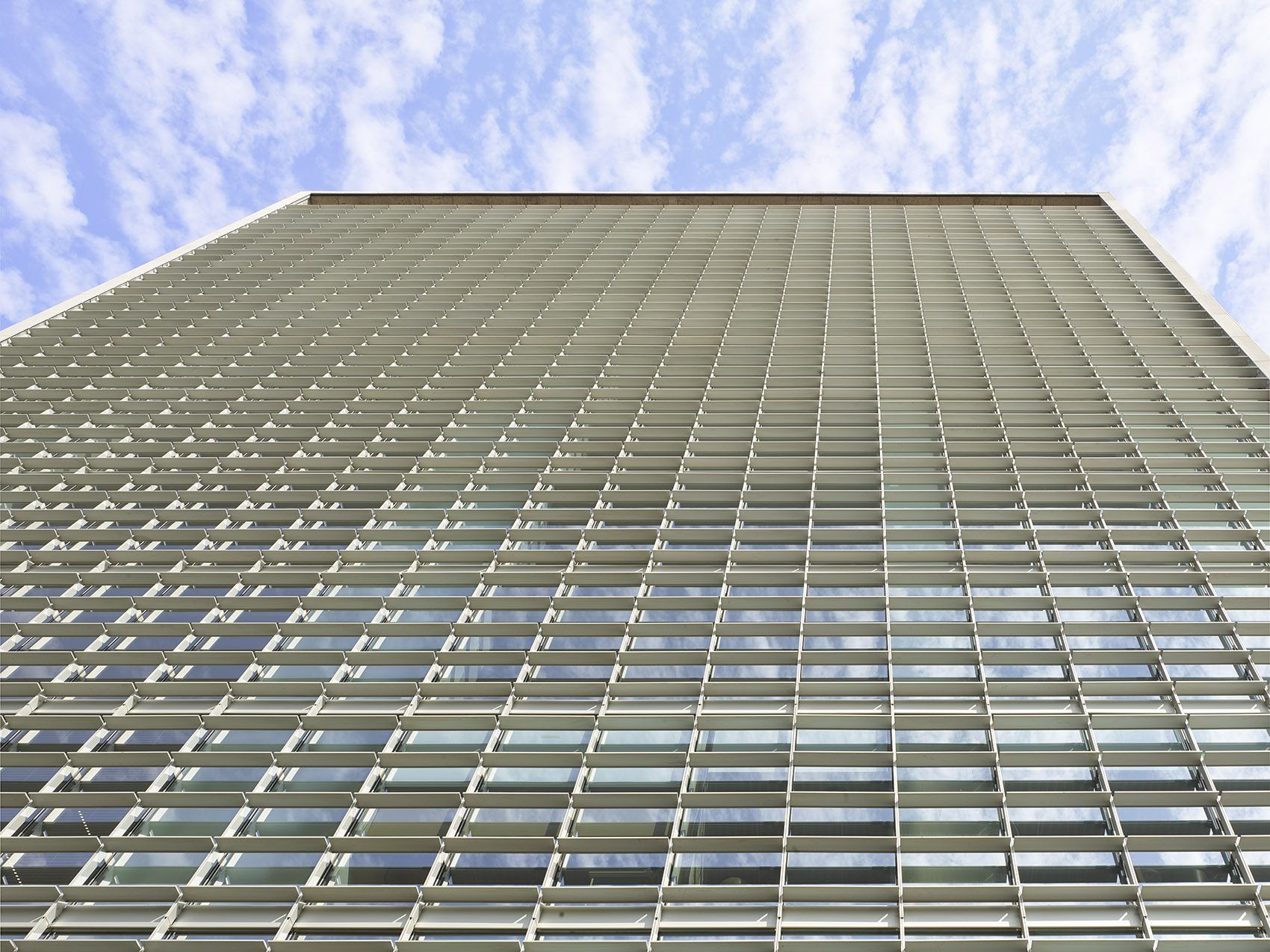 Edificio Vespucio 1777 by +arquitectos - 谷德设计网