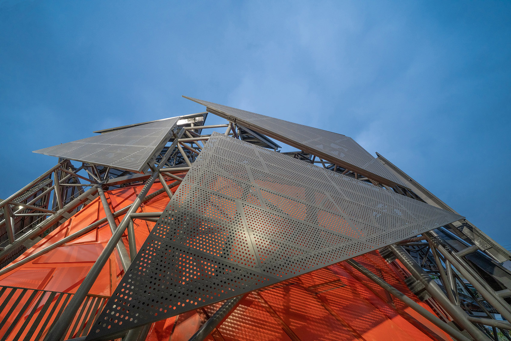 District Cultural Square by Architectural Services Department - 谷德设计网