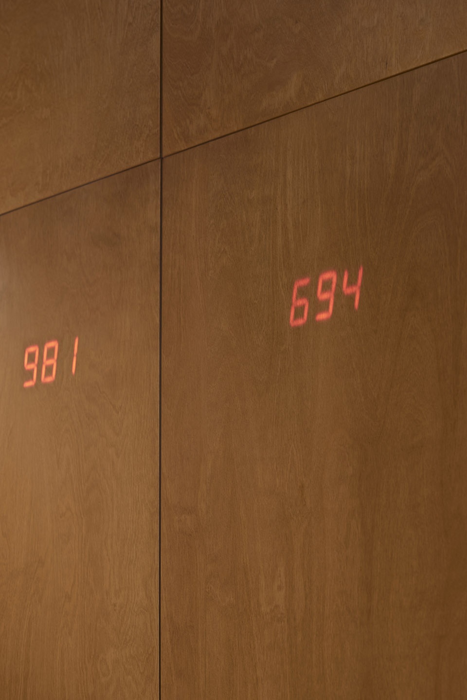 Chinese Box Club by Zware Jongens - 谷德设计网