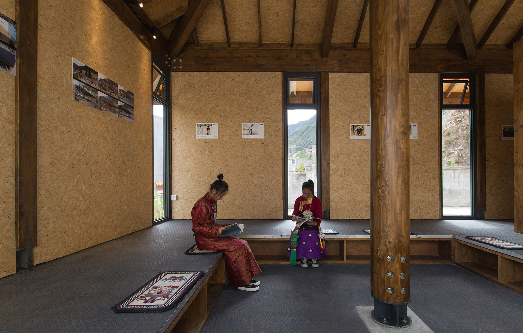 The Library of Pillar, China by Gao Hailun - 谷德设计网