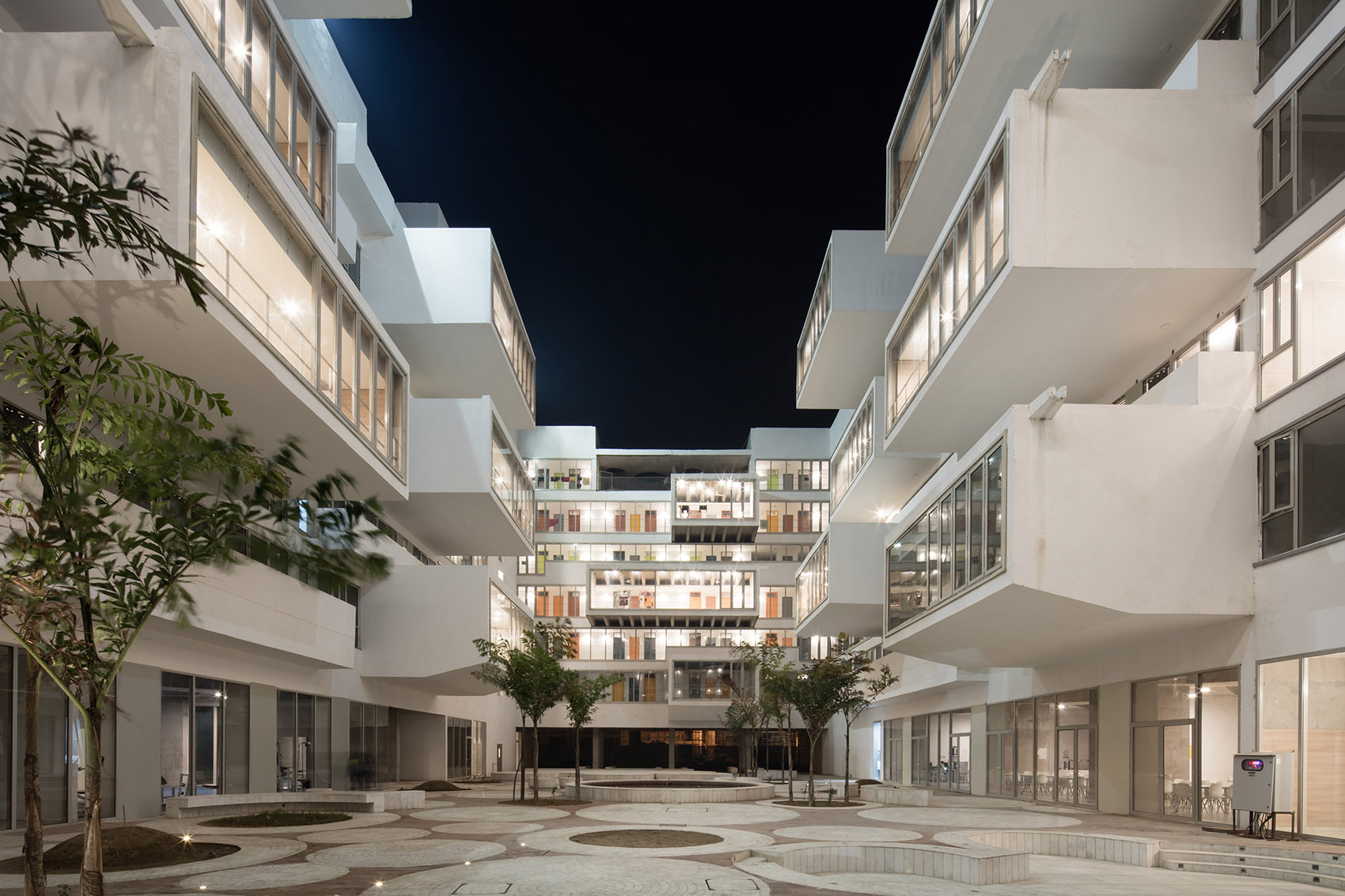 Student Residence Two by McCullough Mulvin Architects - 谷德设计网