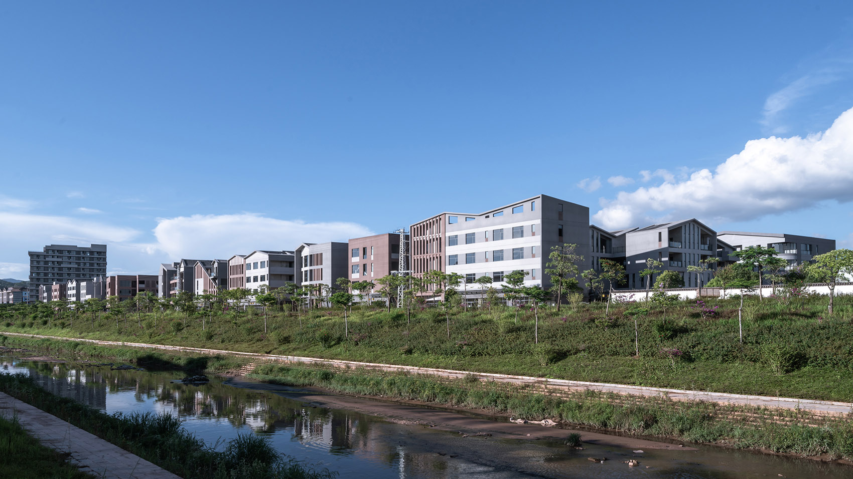 Shan Zhi Meng Custom-Designed Neighborhood, China by YIC Architectural ...