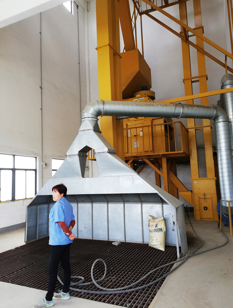 Renovation of Xiangyang Village Rice Drying Factory, China by Formal ...