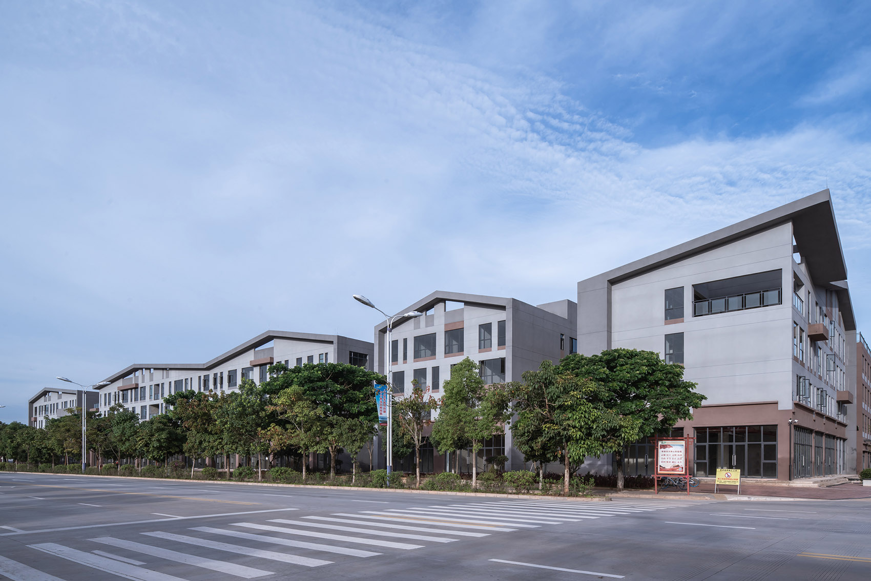 Shan Zhi Meng Custom-Designed Neighborhood, China by YIC Architectural ...