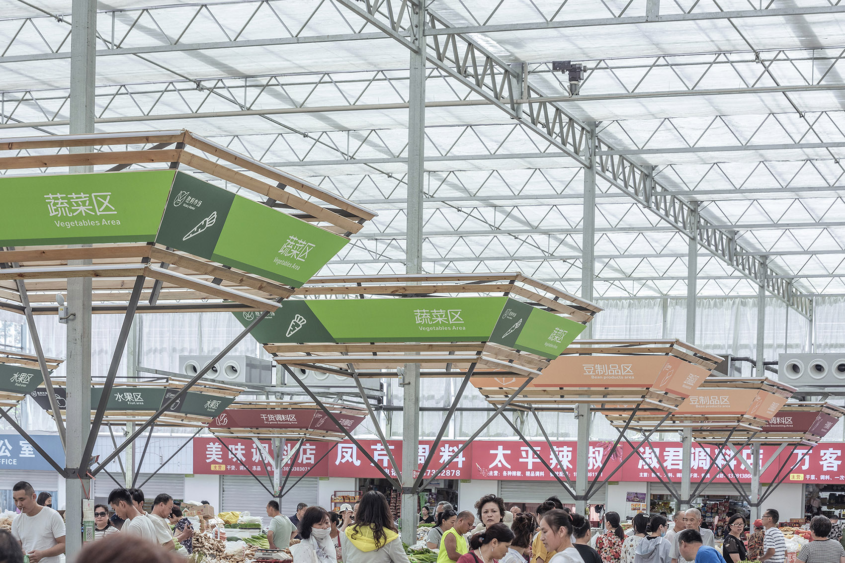 Temporary Site of Shengli Market, China by LUO studio - 谷德设计网