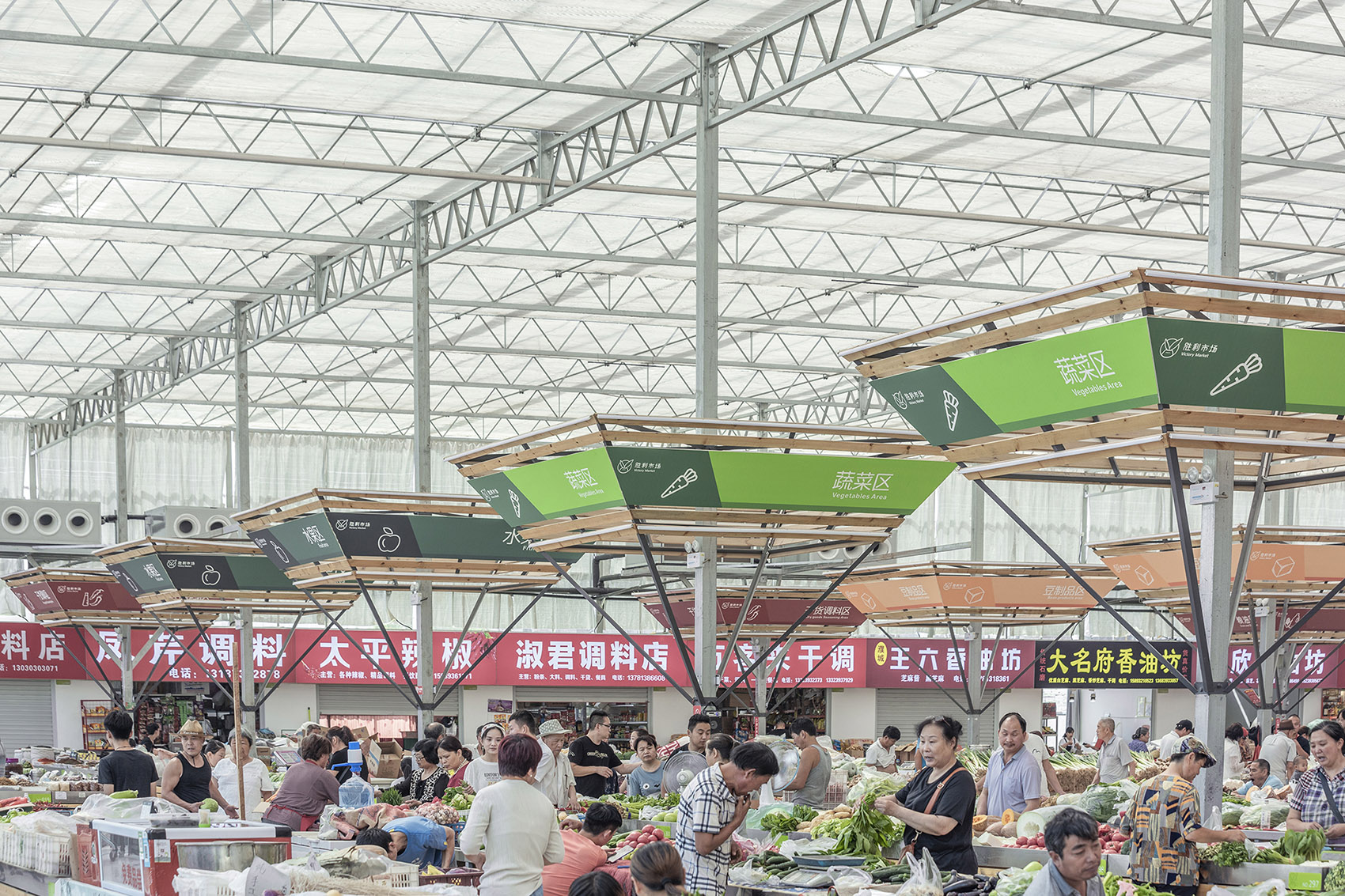 Temporary Site of Shengli Market, China by LUO studio - 谷德设计网