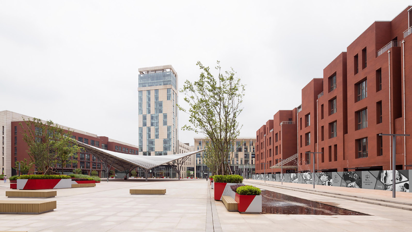 Anting New Town Central Square Renovation by Kokaistudios - 谷德设计网