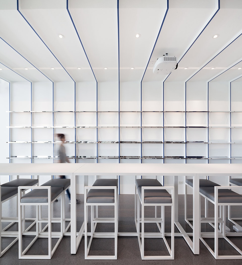 Kaizen Skylane Coffee by space+craft - 谷德设计网