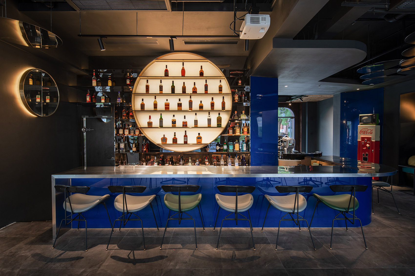 MOONCRAFT, China by o&o studio - 谷德设计网