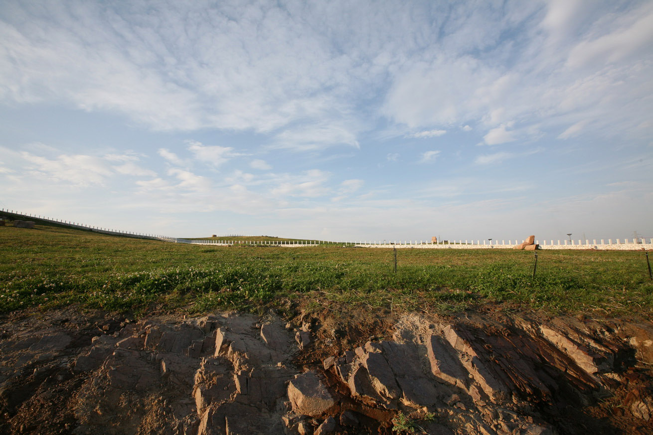 Xinjiang Bole Wenhua Road Roundabout, China by R-land - 谷德设计网
