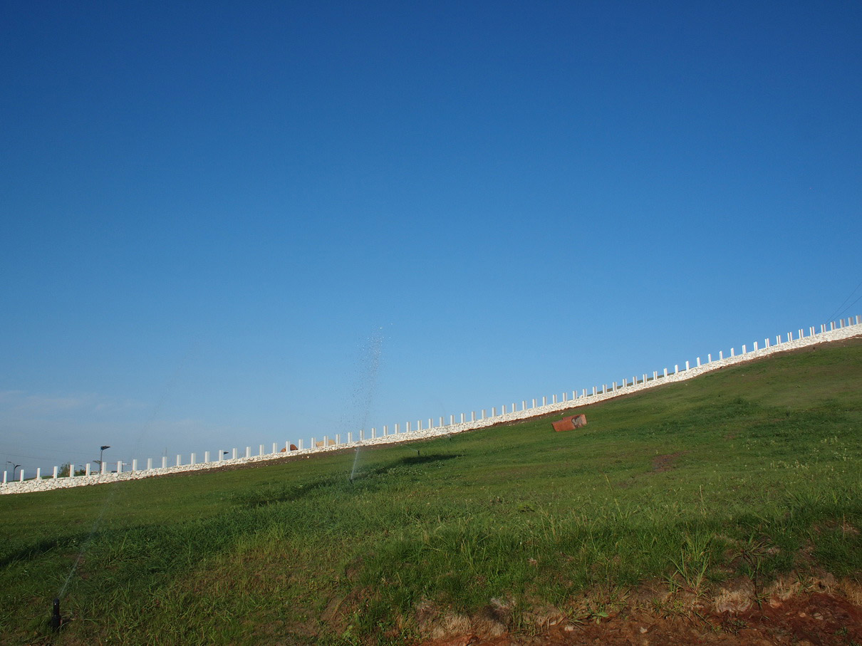 Xinjiang Bole Wenhua Road Roundabout, China by R-land - 谷德设计网