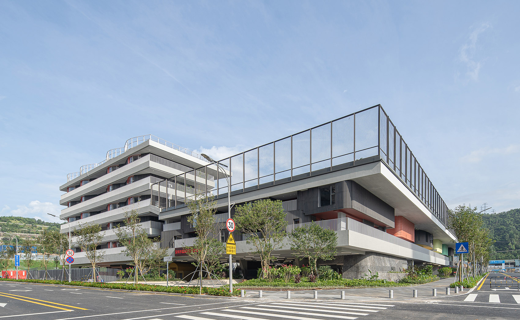 Hongling Experimental Primary School, China by O-office Architects - 谷德设计网