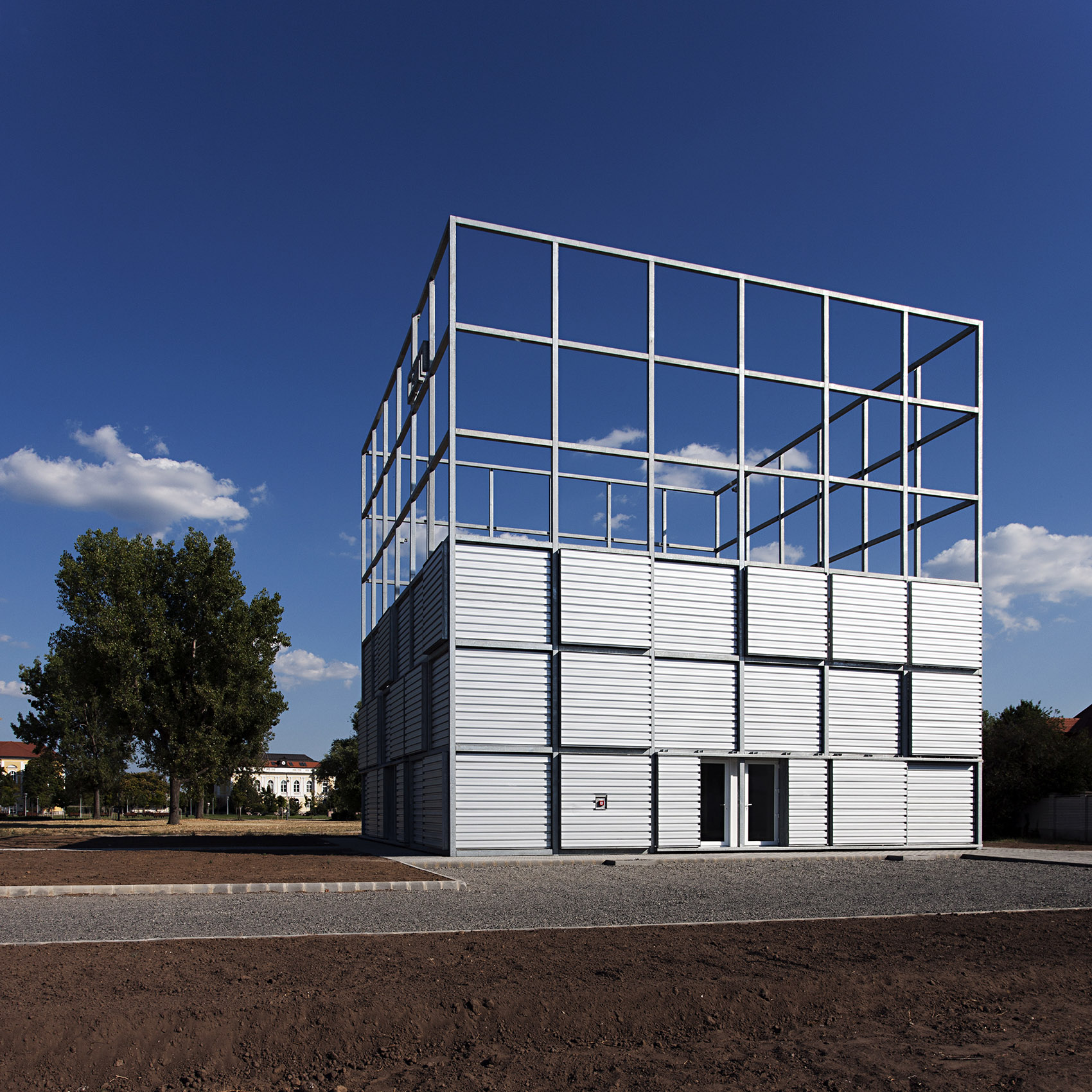 DEM power engineering laboratory building by NAPUR Architect - 谷德设计网