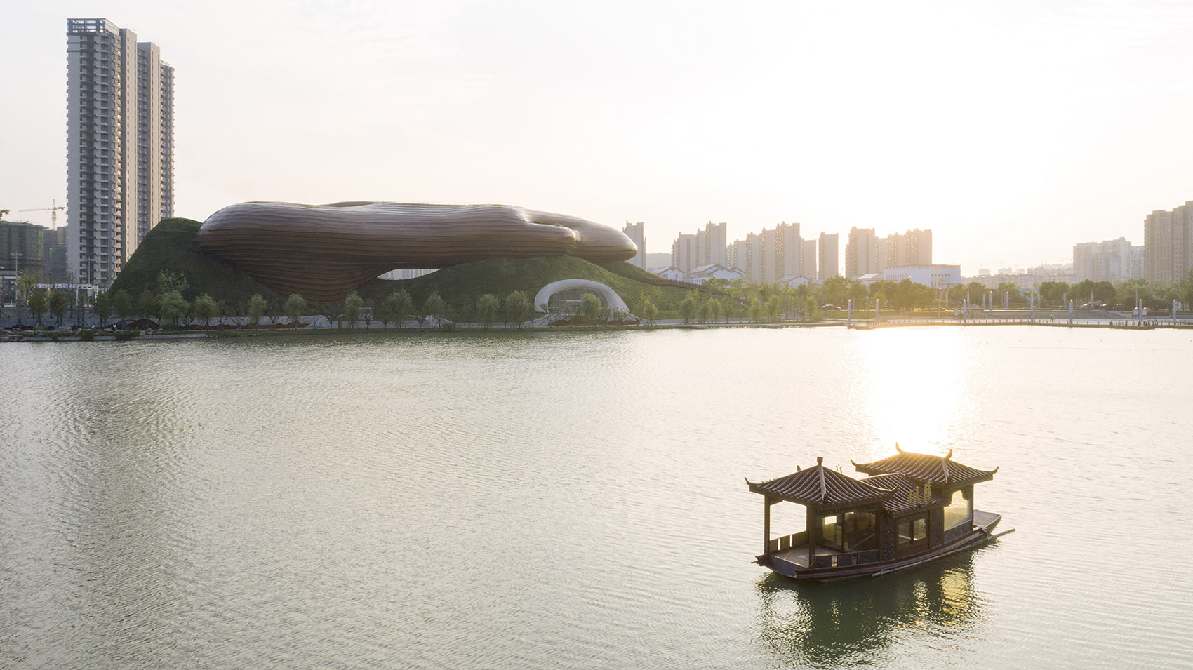 Liyang Museum, China by CROX - 谷德设计网