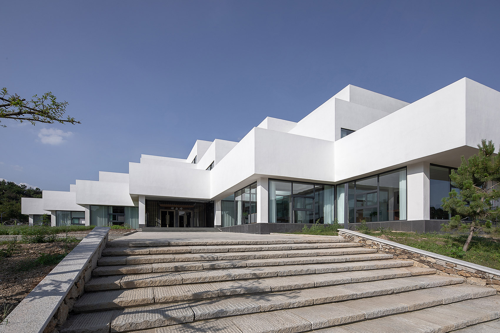 Architectural Design of the Shenshan Ridge Integrated Service Center ...