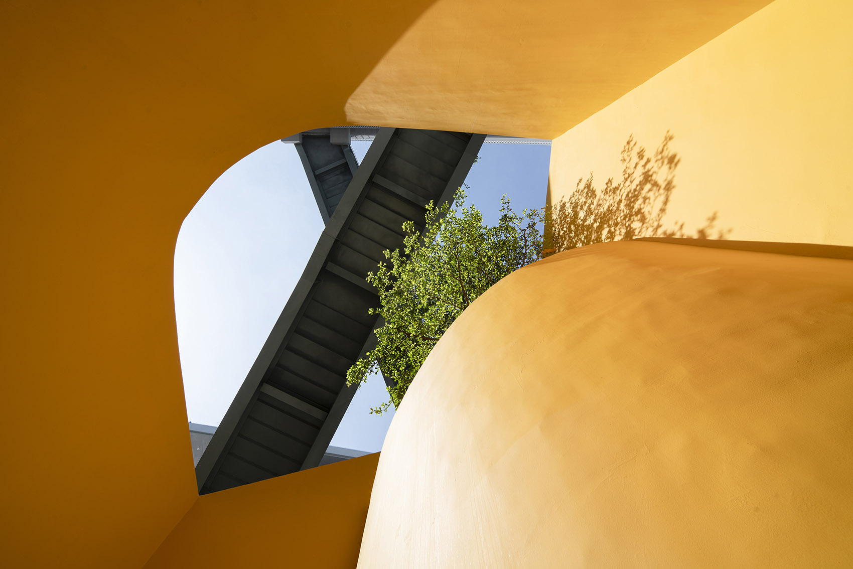 Hongling Experimental Primary School, China by O-office Architects - 谷德设计网