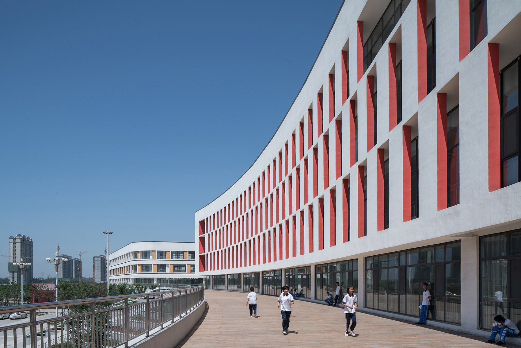 Jiyang Xinyuan School, China by BPD - 谷德设计网