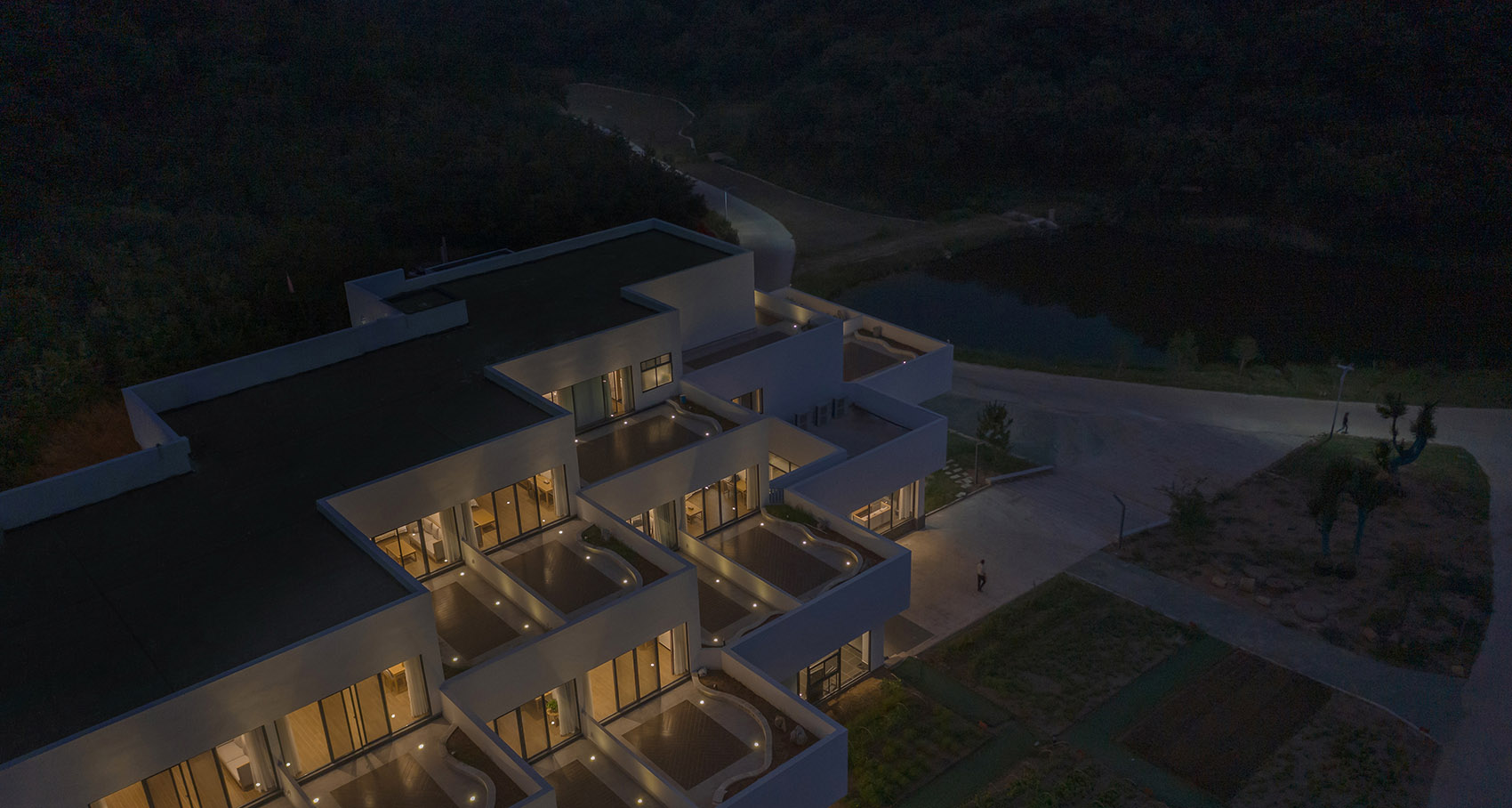 Architectural Design of the Shenshan Ridge Integrated Service Center ...