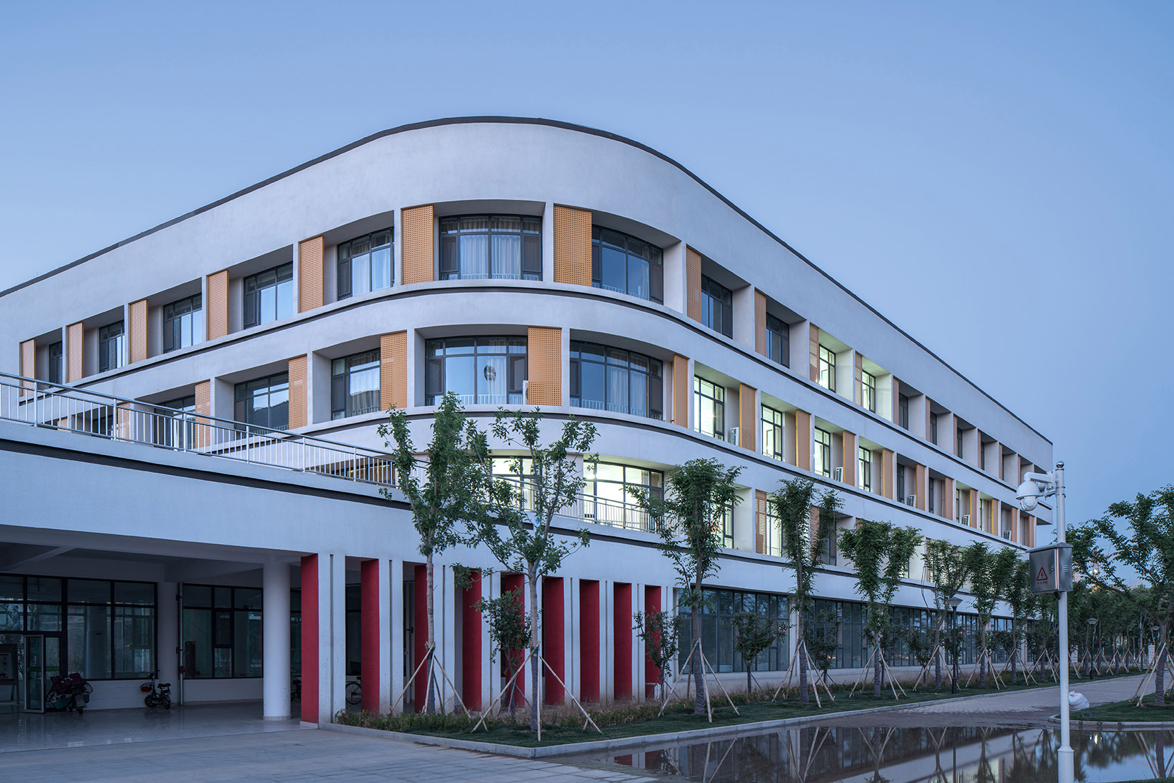 Jiyang Xinyuan School, China by BPD - 谷德设计网