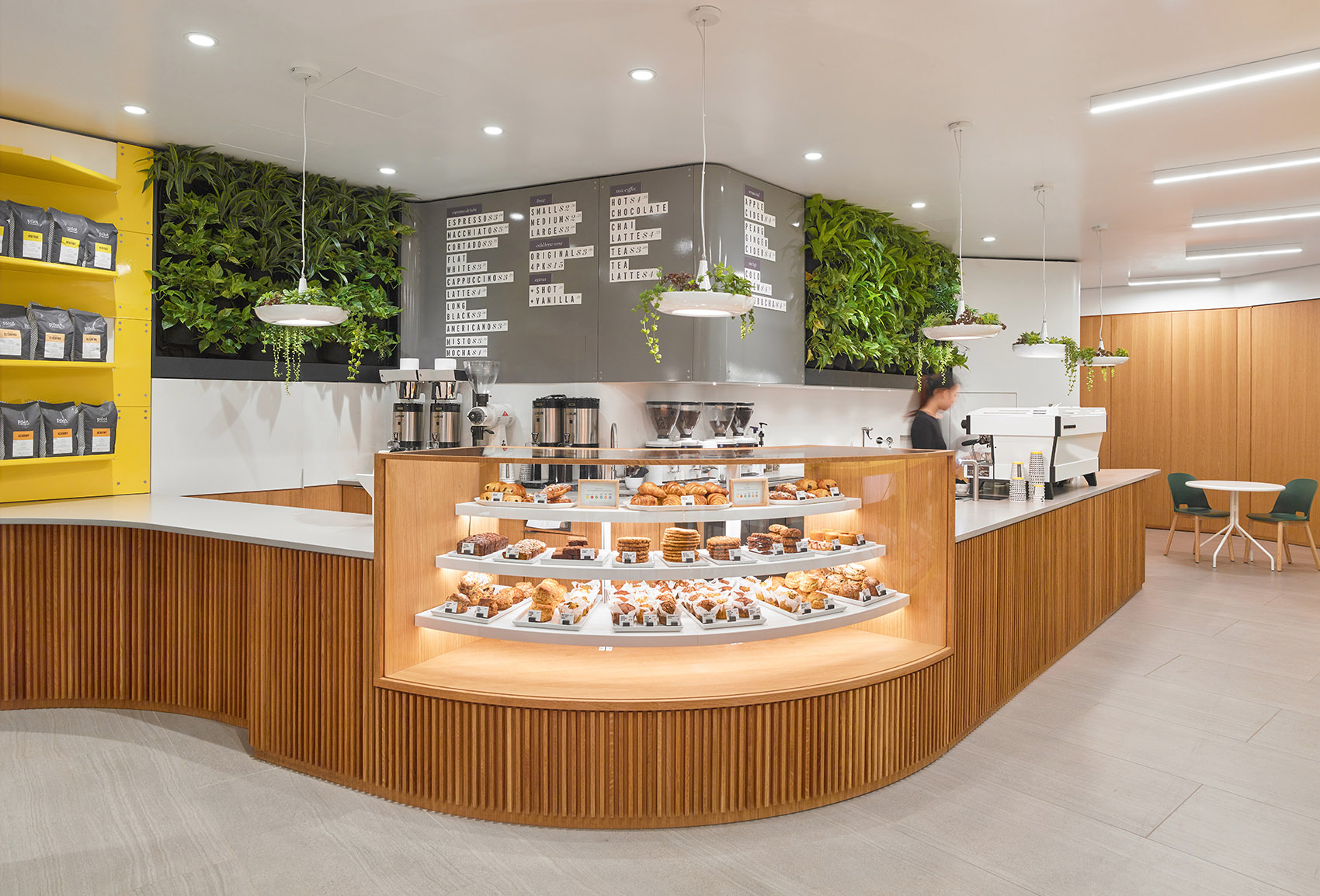 Pilot Coffee Roasters cafés by Williamson Williamson Inc. - 谷德设计网