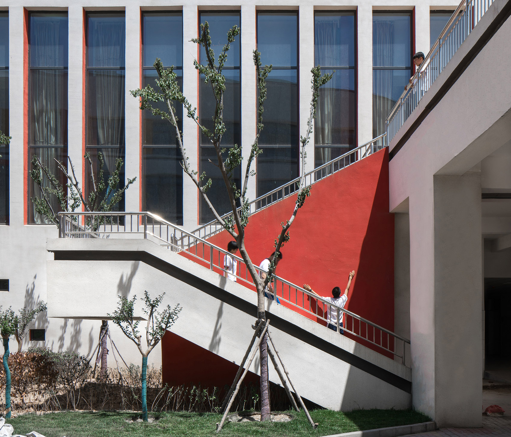 Jiyang Xinyuan School, China by BPD - 谷德设计网