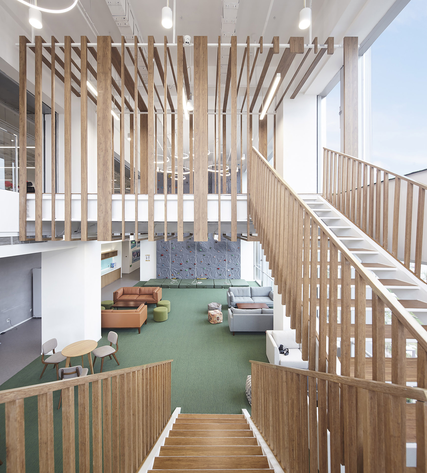 SoYoung Headquarters Office, Beijing, China by Ideal Design & Construction - 谷德设计网