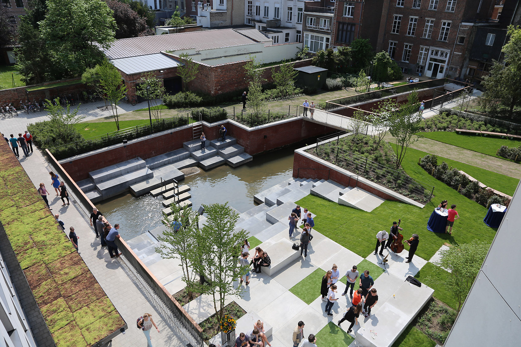 Student residence REGA – landscape architecture by Ontwerpbureau ...