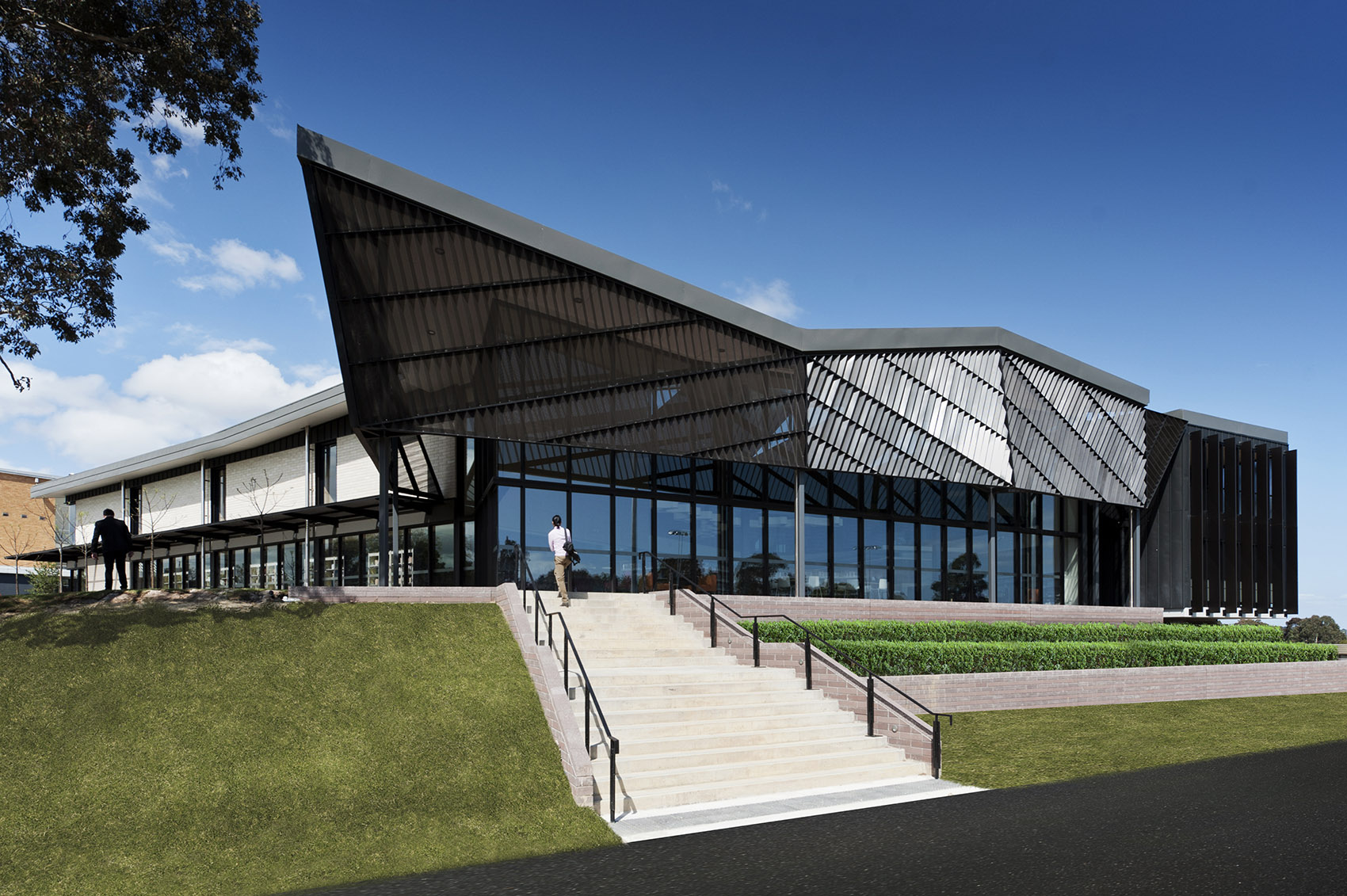 PLC Learning Resource Centre by Cox Architecture - 谷德设计网