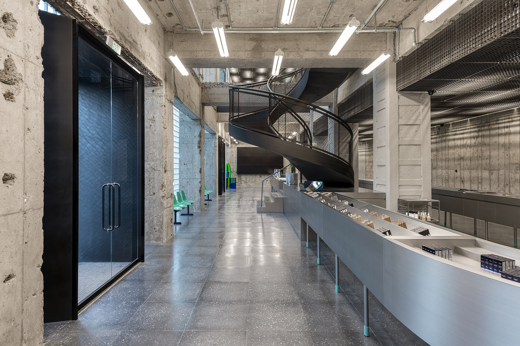 HARMAY cosmetics retail store, China by AIM Architecture - 谷德设计网